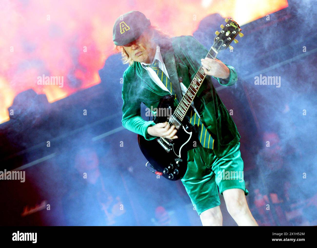 Angus young ac dc live in hi-res stock photography and images - Alamy