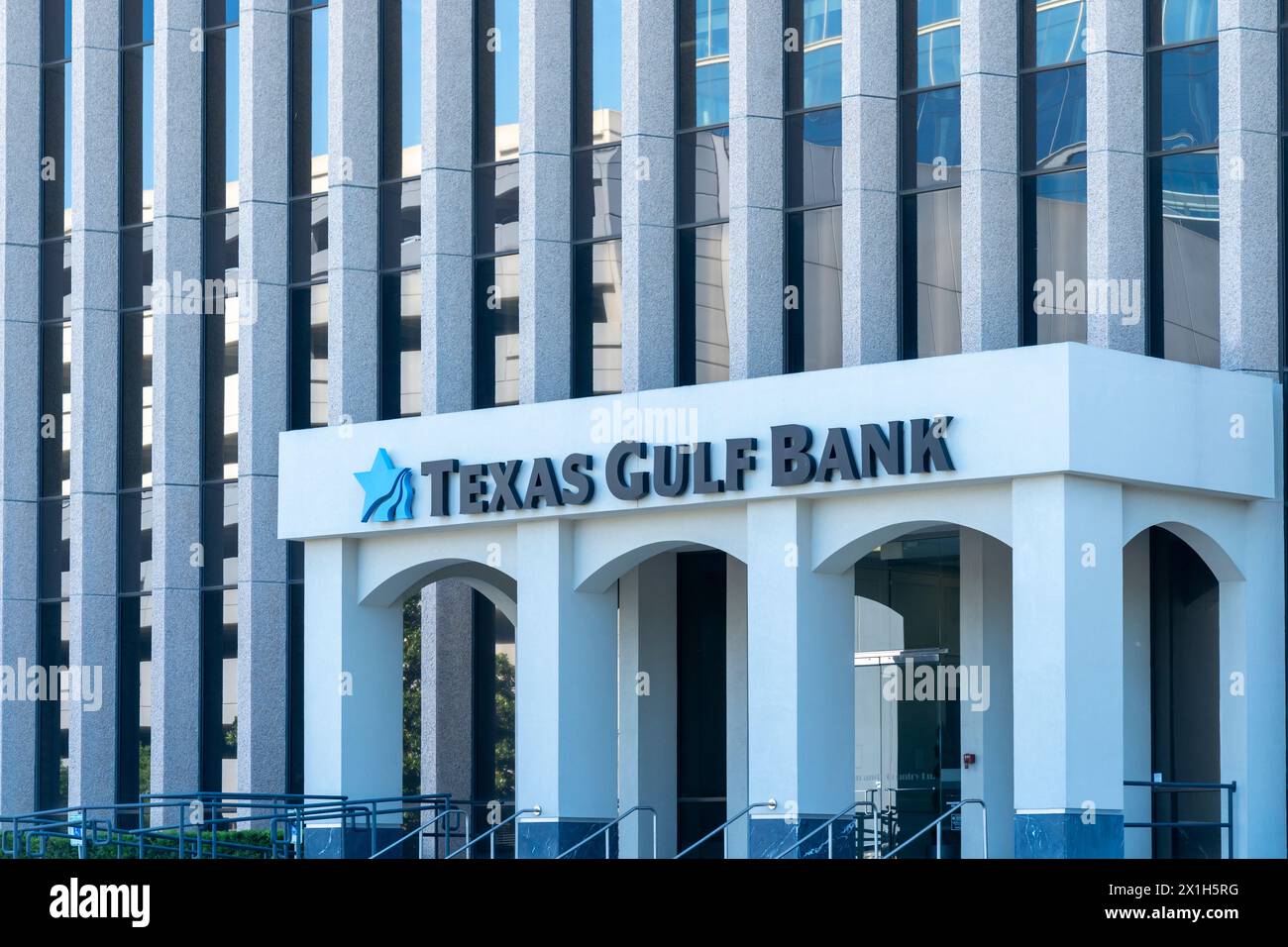 Houston, Texas, USA - April 13, 2024: The Texas Gulf Bank Banking Center on Town and Country Ln ...