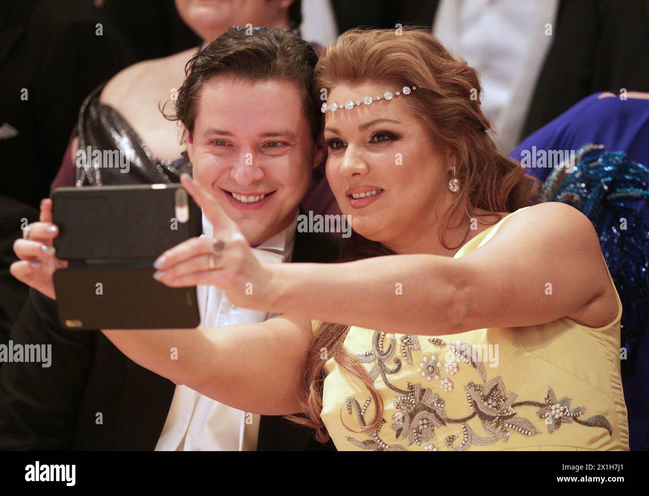 Opera singer anna netrebko state hi-res stock photography and images ...