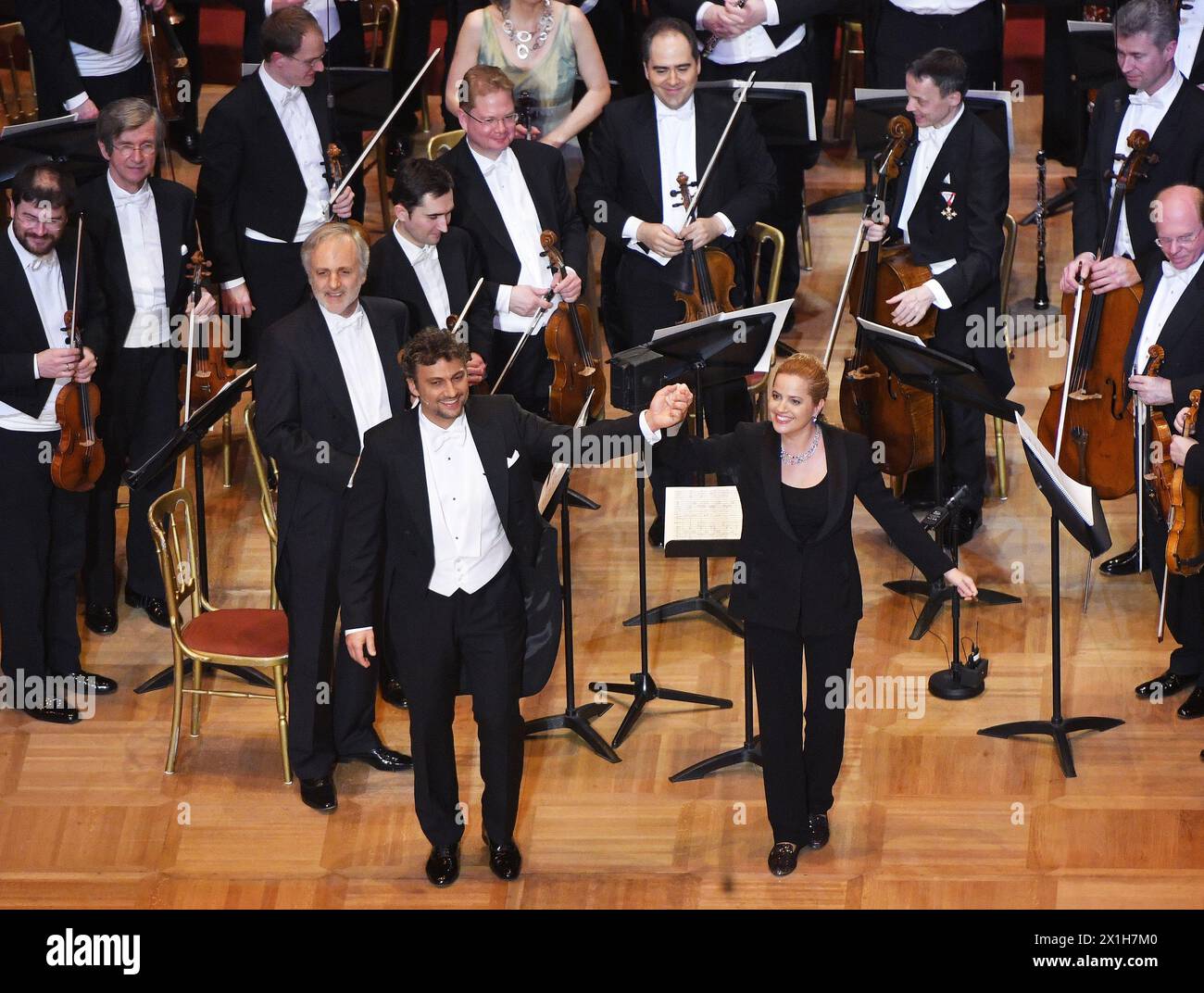 Traditional Vienna Opera Ball at the Wiener Staatsoper (Vienna State ...