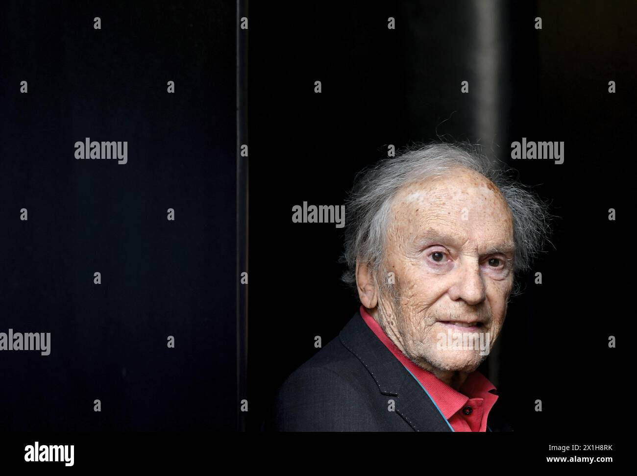 Jean louis trintignant hi-res stock photography and images - Alamy