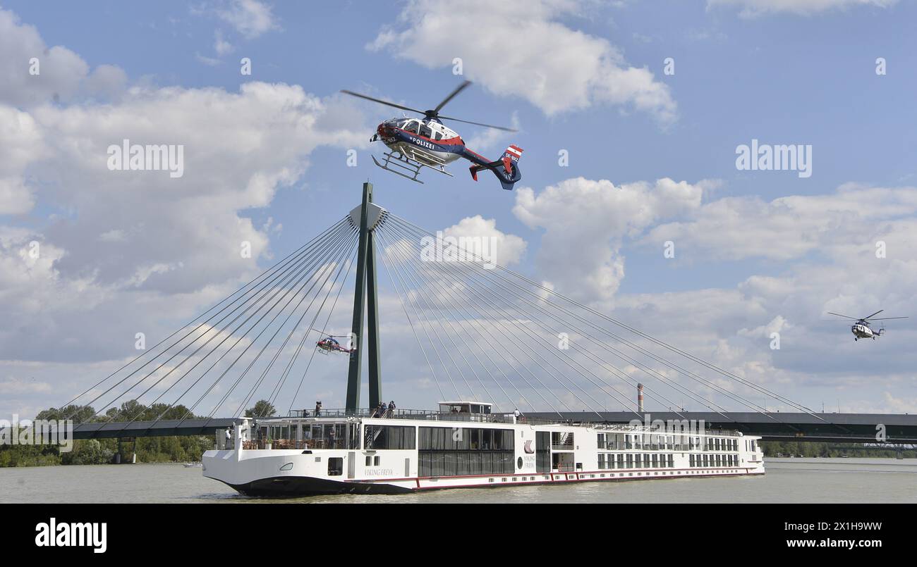Austrian police helicopter hi-res stock photography and images - Alamy