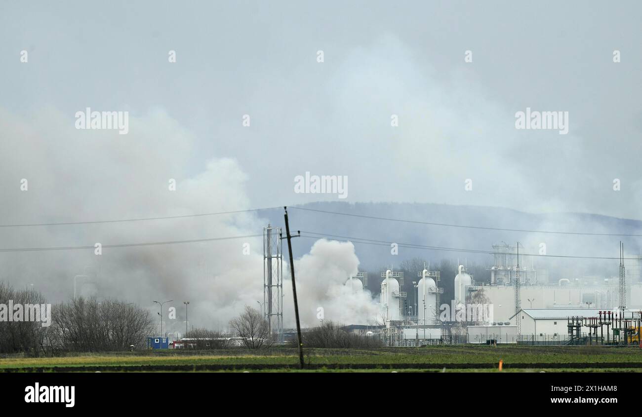Firefighter put a fire out at Austria's main gas pipeline hub at ...