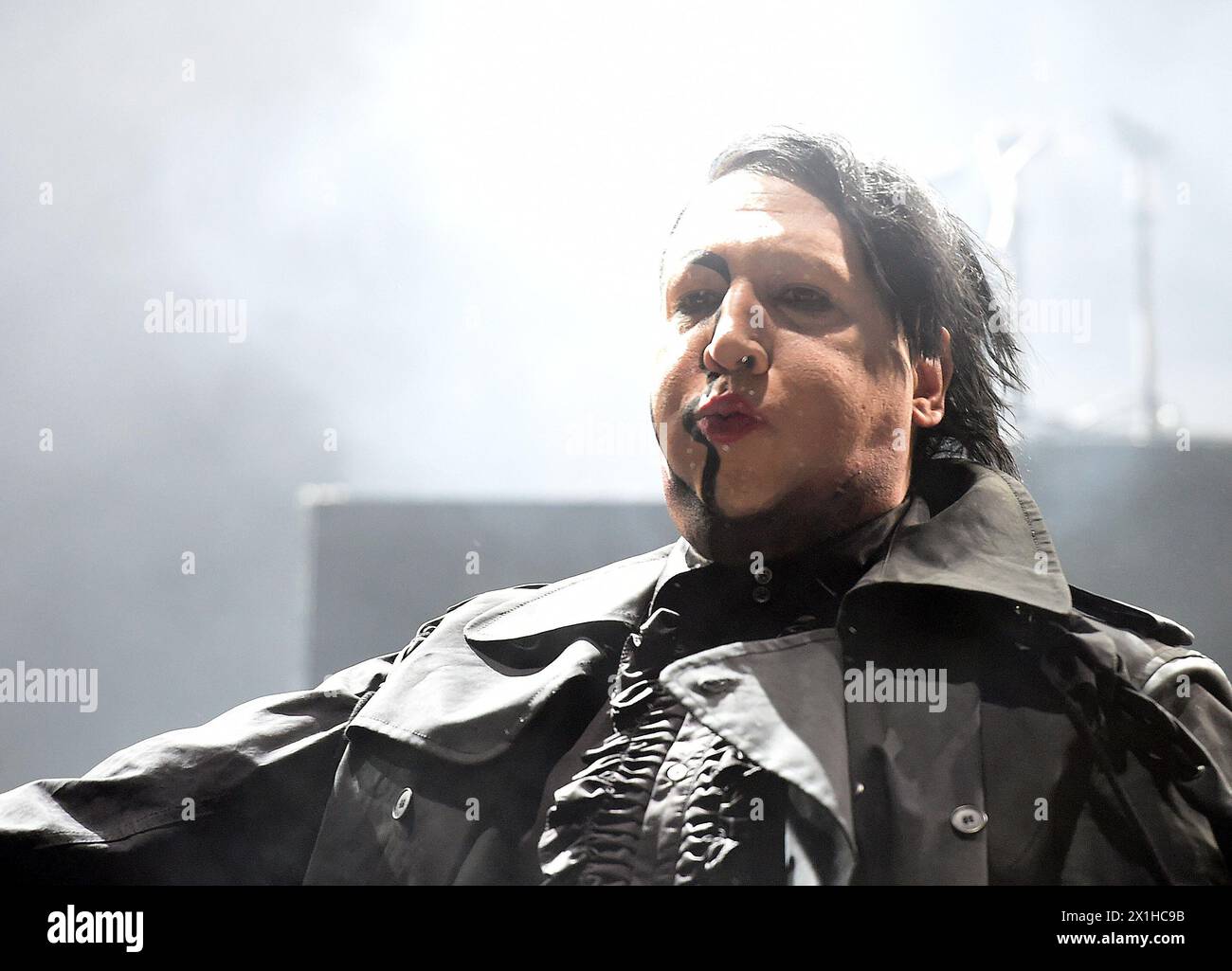 Marilyn manson concert hi-res stock photography and images - Alamy