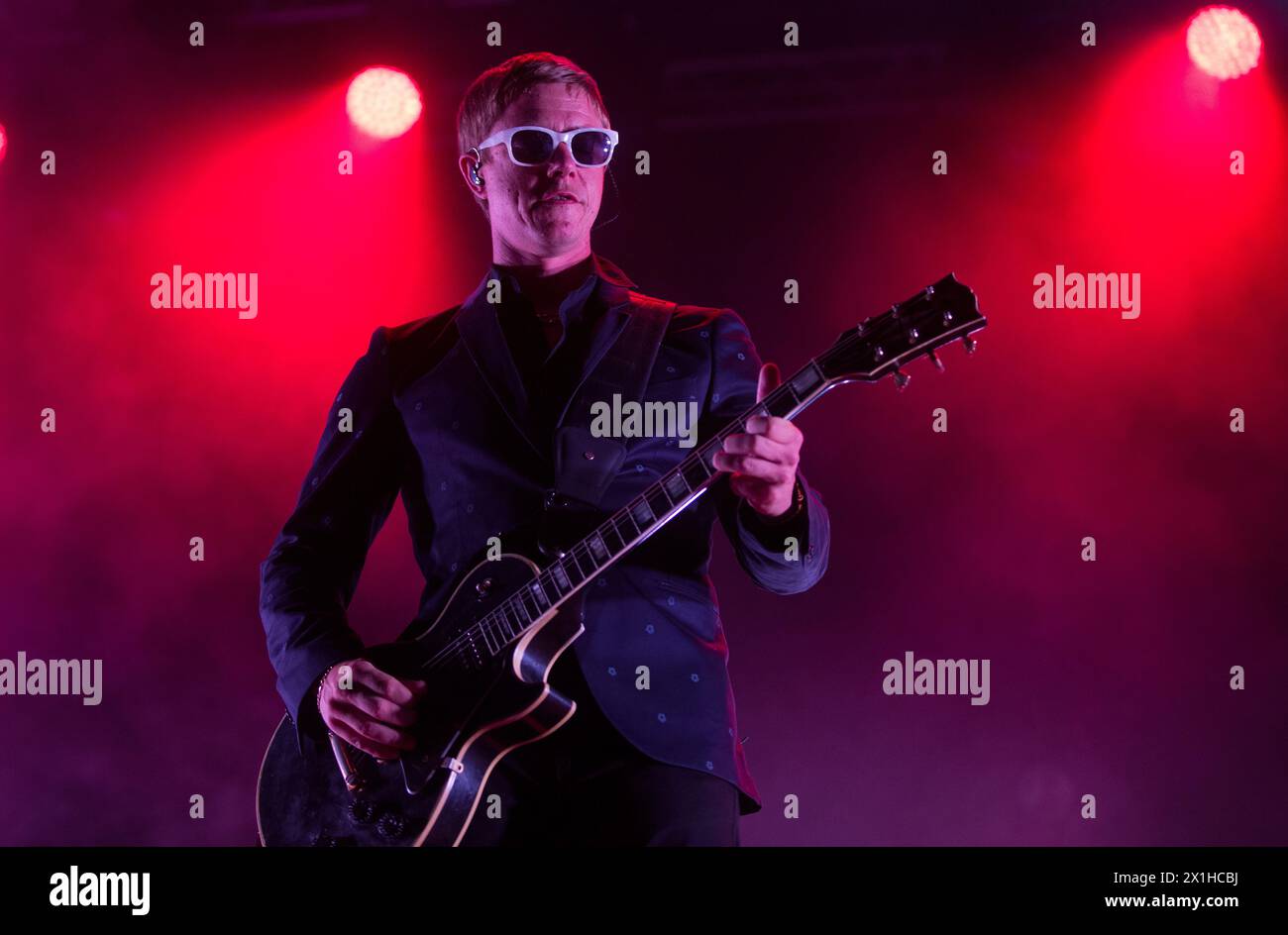 Paul banks singer hi-res stock photography and images - Alamy