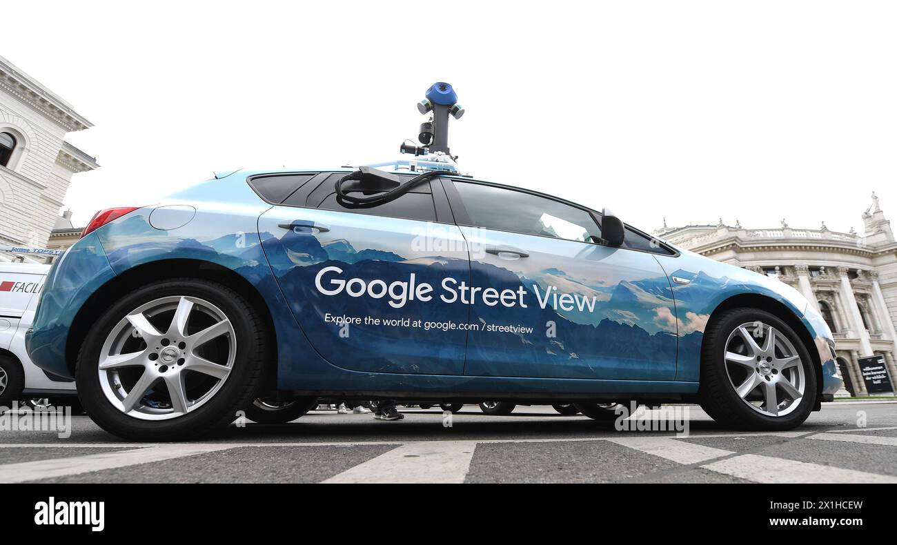 Car roof mounted camera hi-res stock photography and images - Alamy