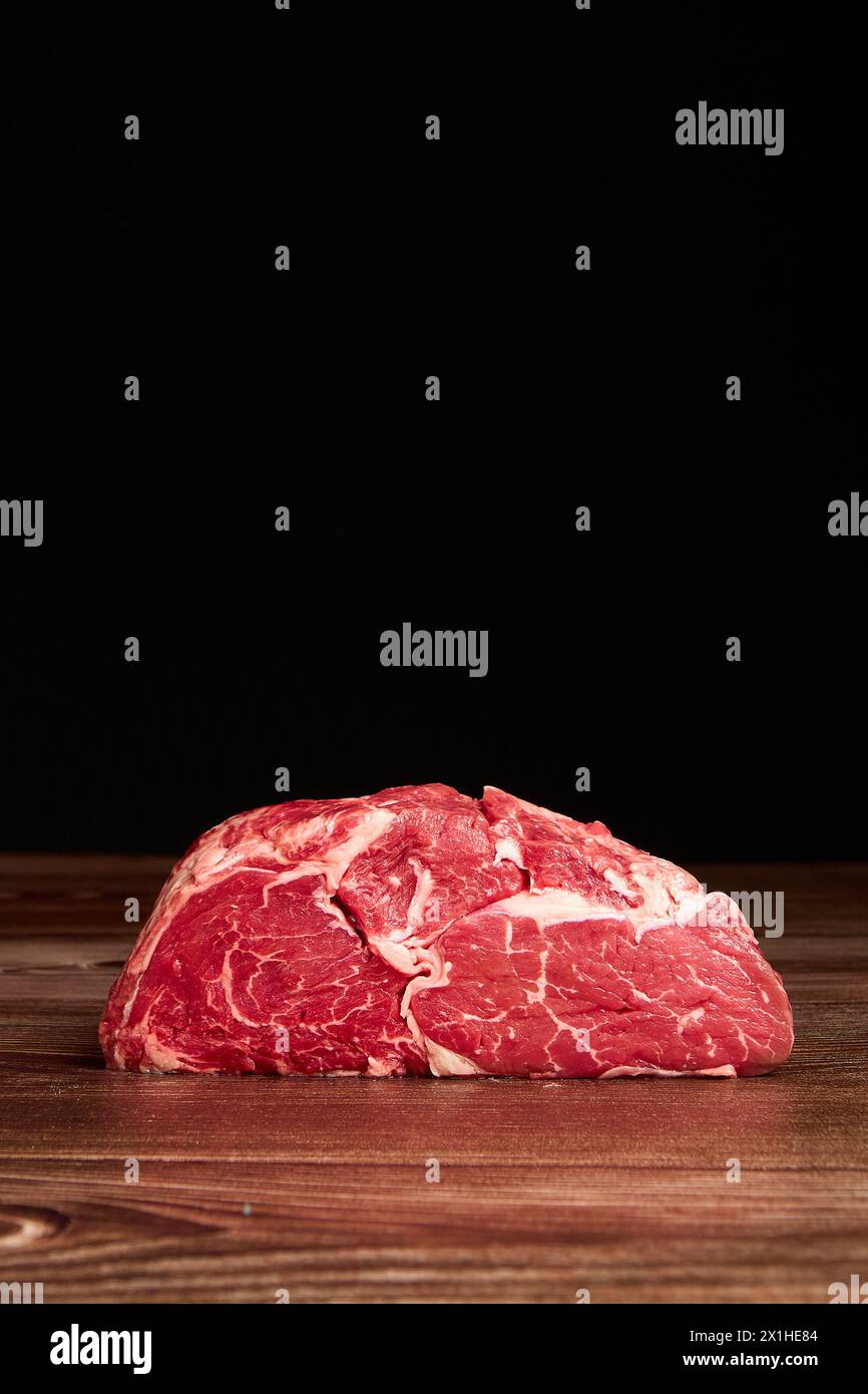 Raw beef cuts hi-res stock photography and images - Alamy