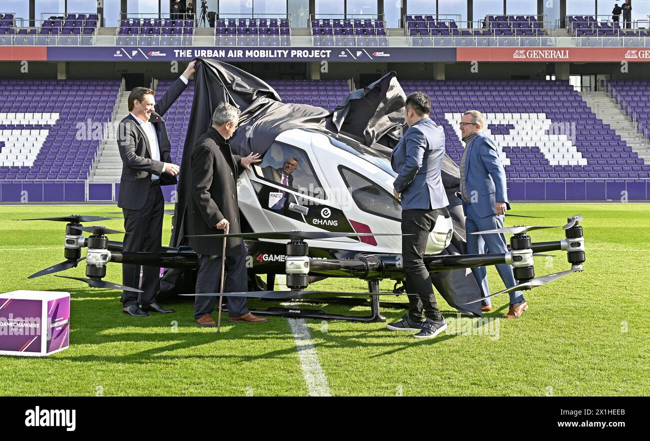 (LtoR) Michael Stix, CEO of media company ProSiebenSat.1PULS4, Norbert ...