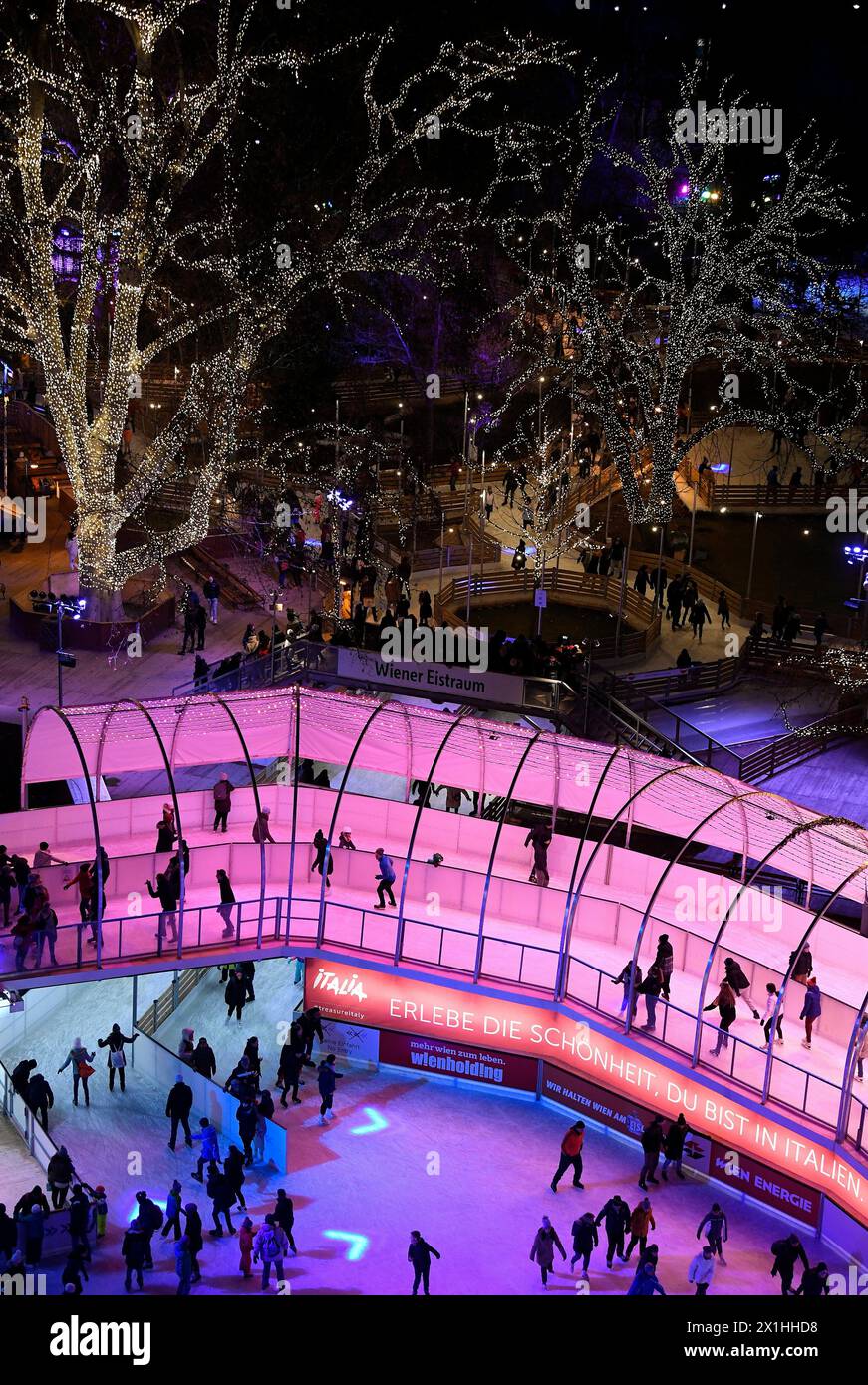 Vienna - The Rathausplatz in front of City Hall will be transformed ...