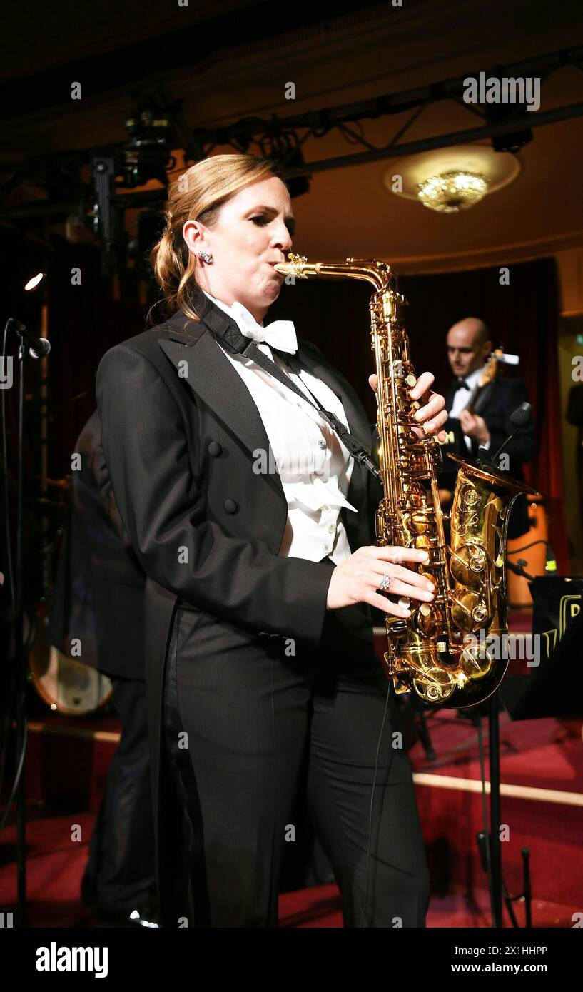 Maria grossbauer hi-res stock photography and images - Alamy
