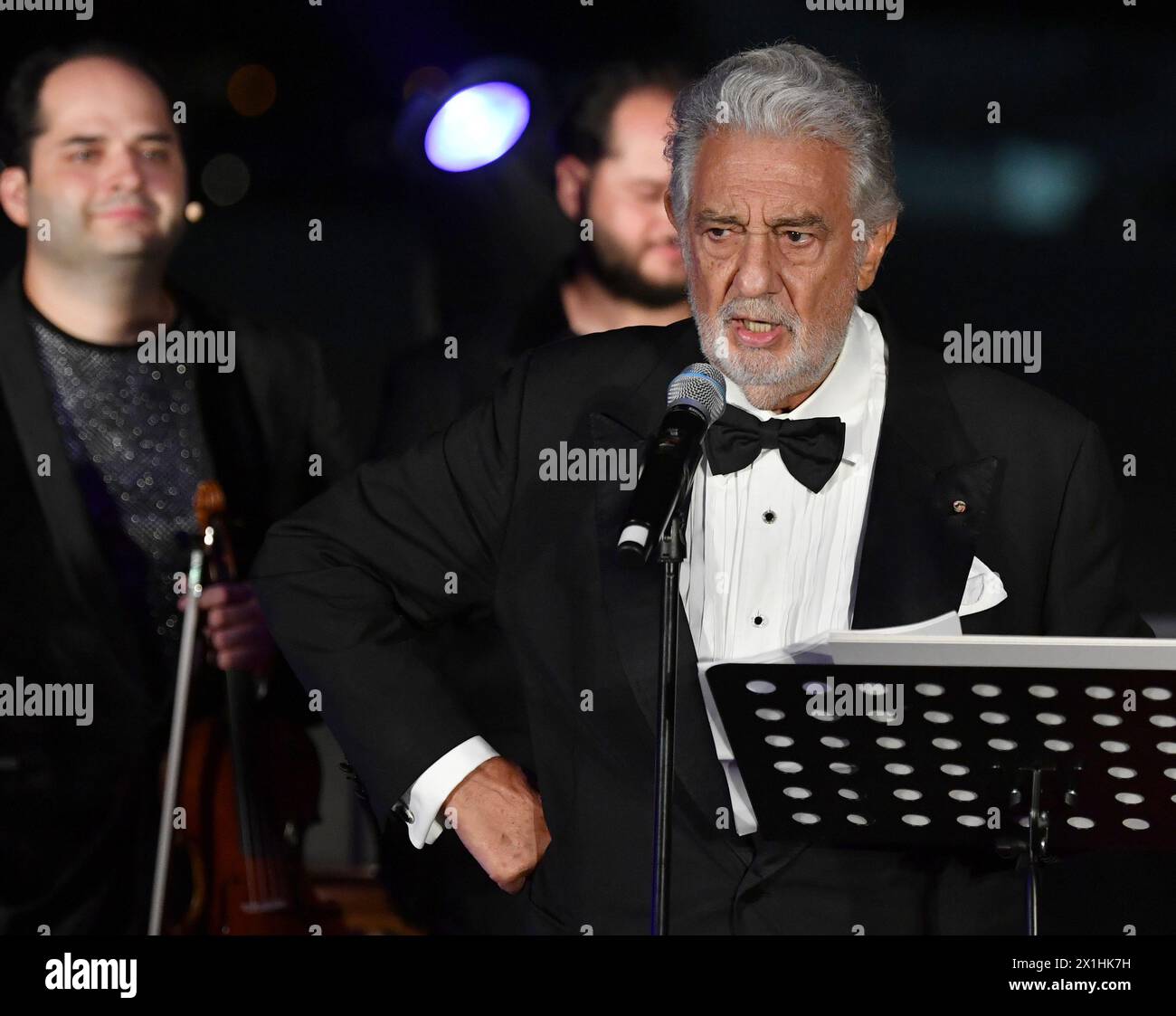 Spanish tenor Placido Domingo receives the Lifetime Achievement Award ...