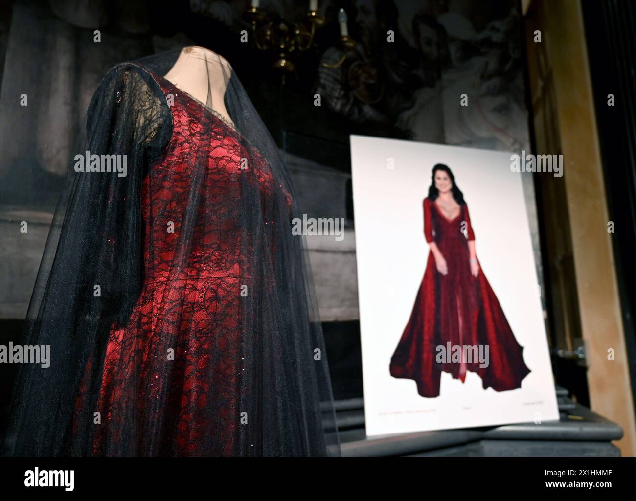 Anna netrebko tosca hi-res stock photography and images - Alamy