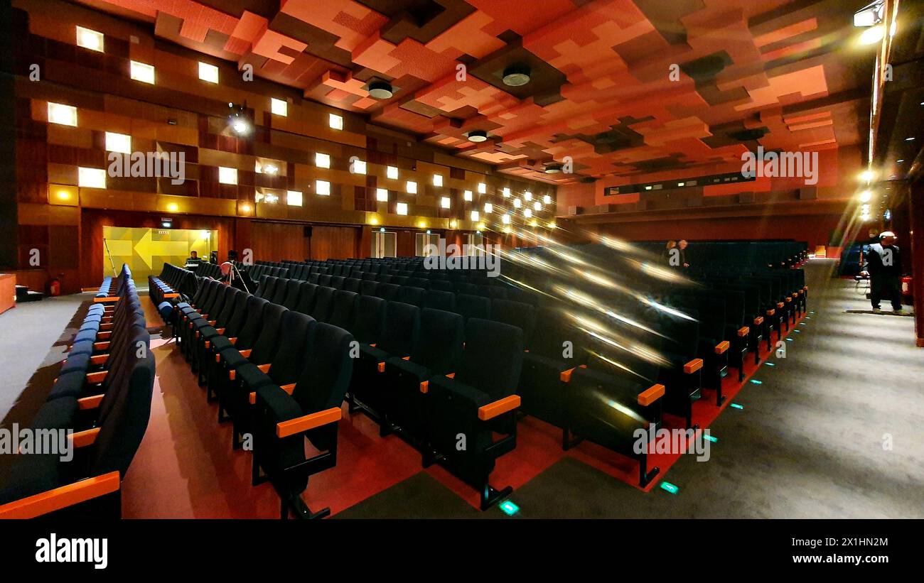 Gartenbaukino hi-res stock photography and images - Alamy