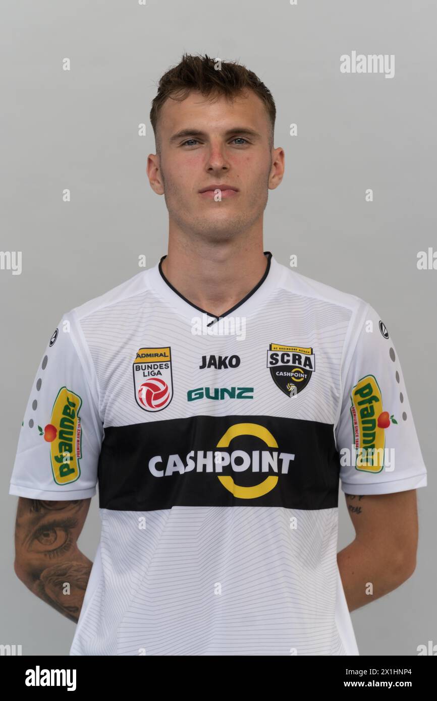 ABD0017 20220706 - Ronny Rikal during the team and portrait shooting of ...