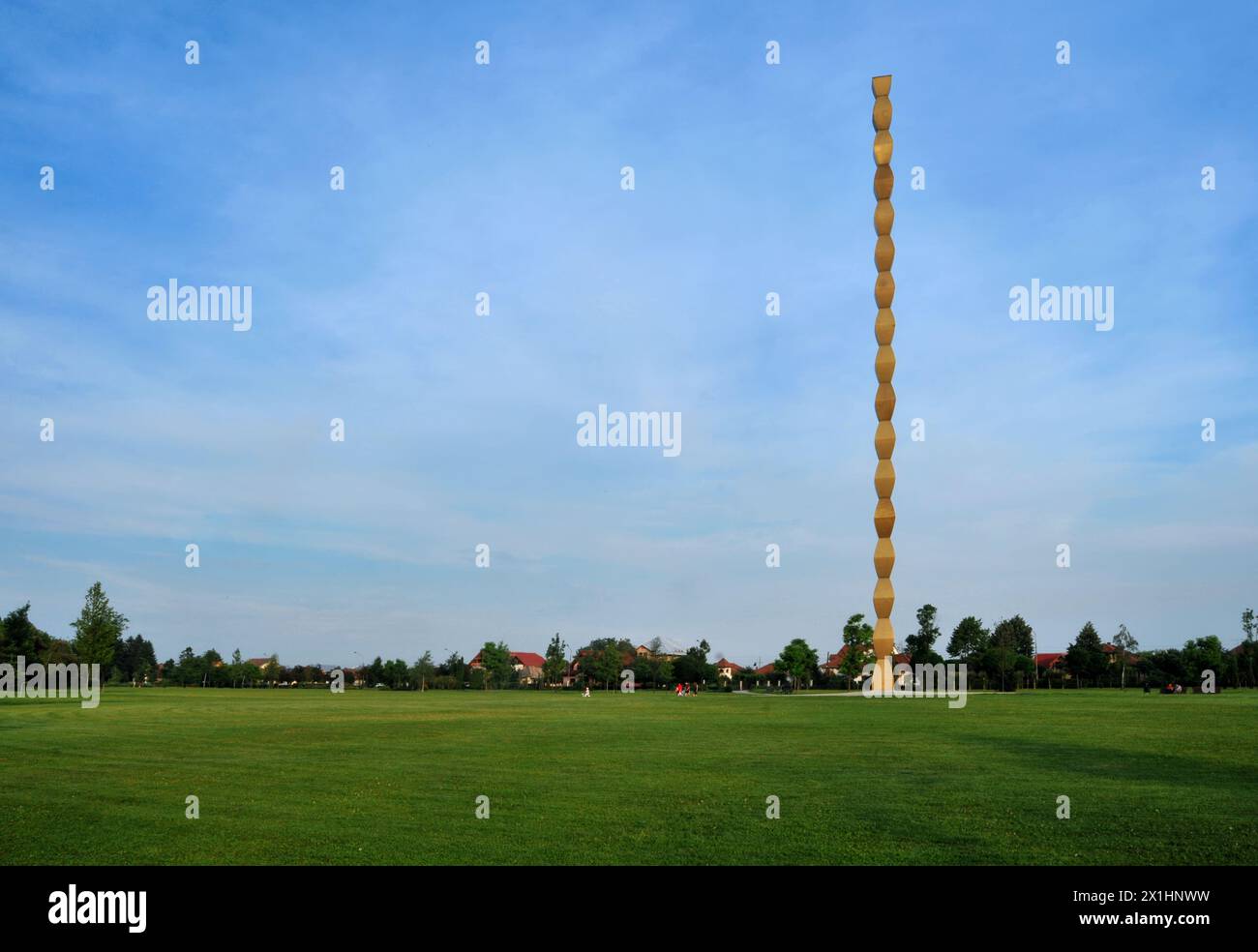 The Infinity Column, Sculptural Ensemble of Constantin Brancusi at ...