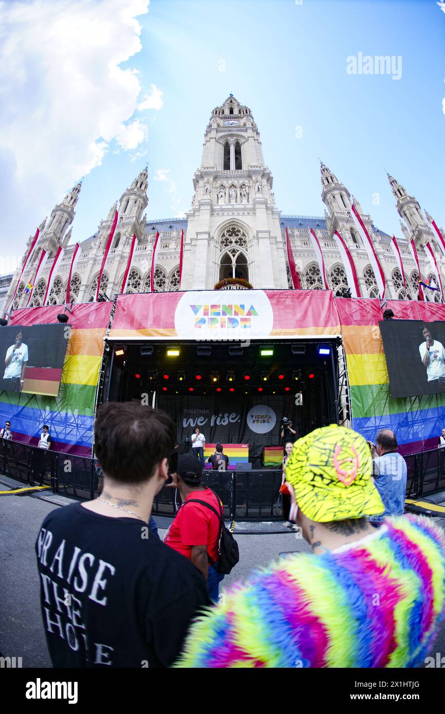Participants of the "Rainbow Parade" (Pride Parade) on the Ringstrasse ...