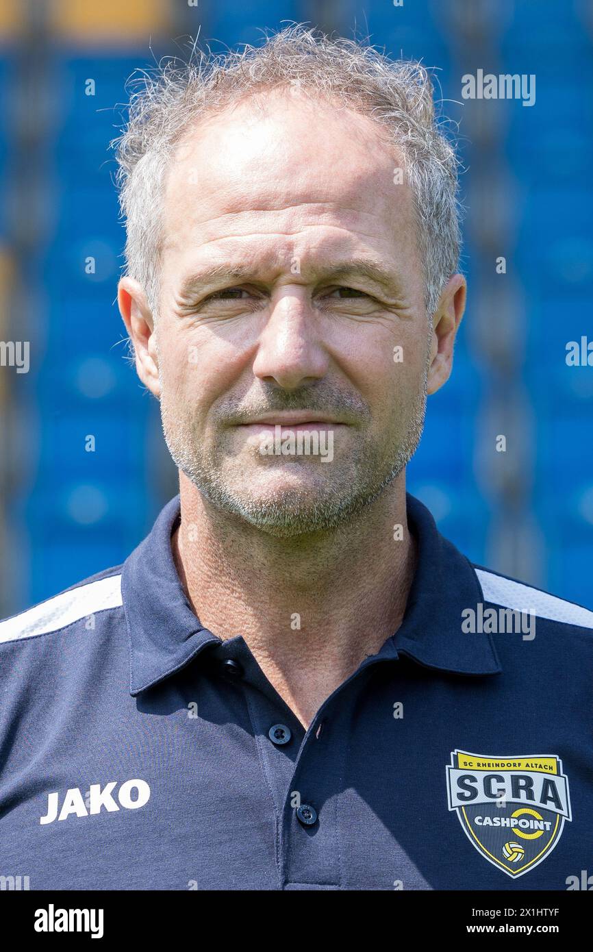 Roland kirchler hi-res stock photography and images - Alamy