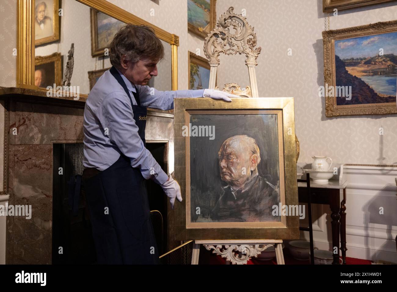 Graham sutherland churchill hi-res stock photography and images - Alamy