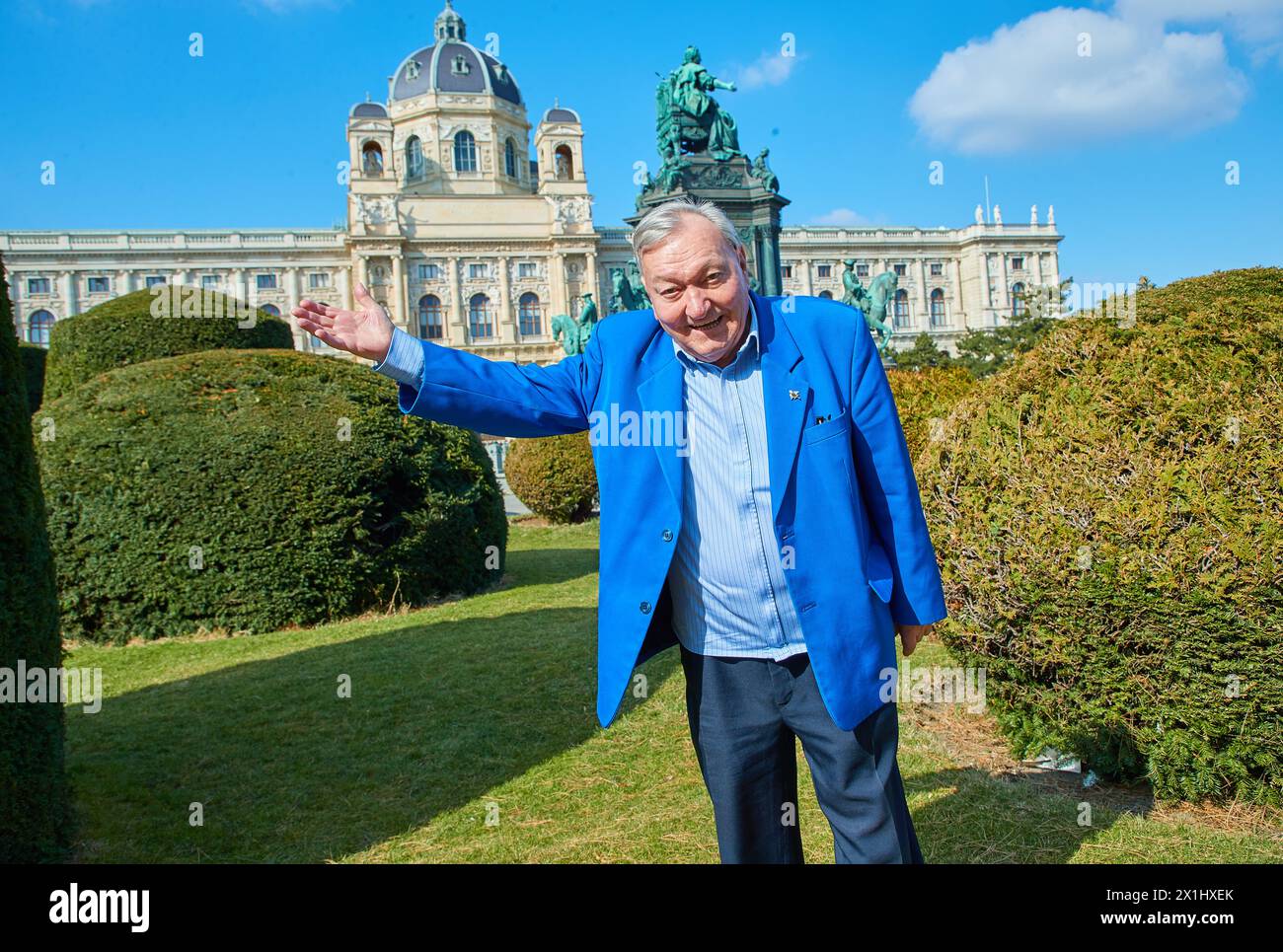 Erich von daniken hi-res stock photography and images - Alamy