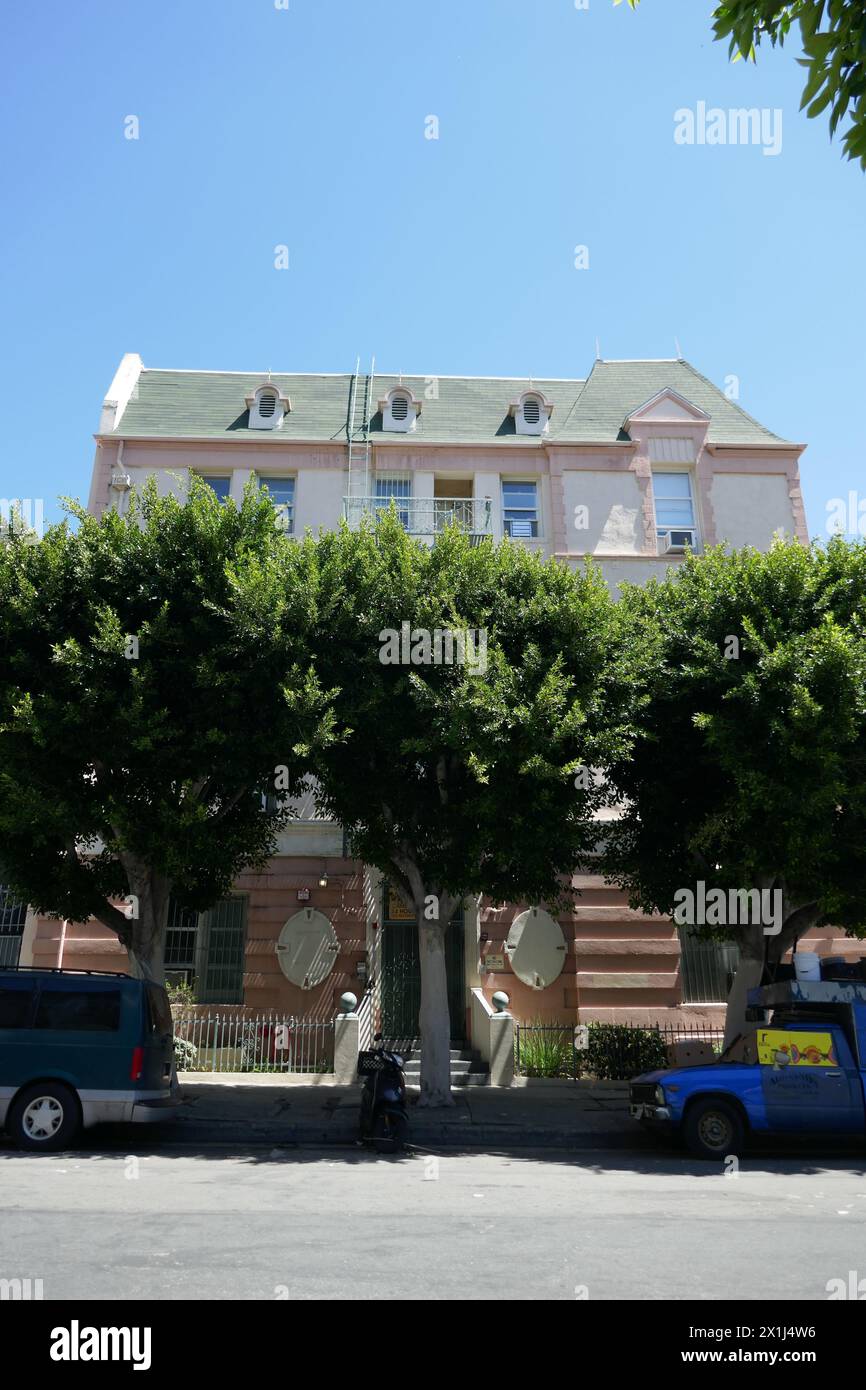 Los Angeles, California, USA 16th April 2024 Musicians Charles Avery ...