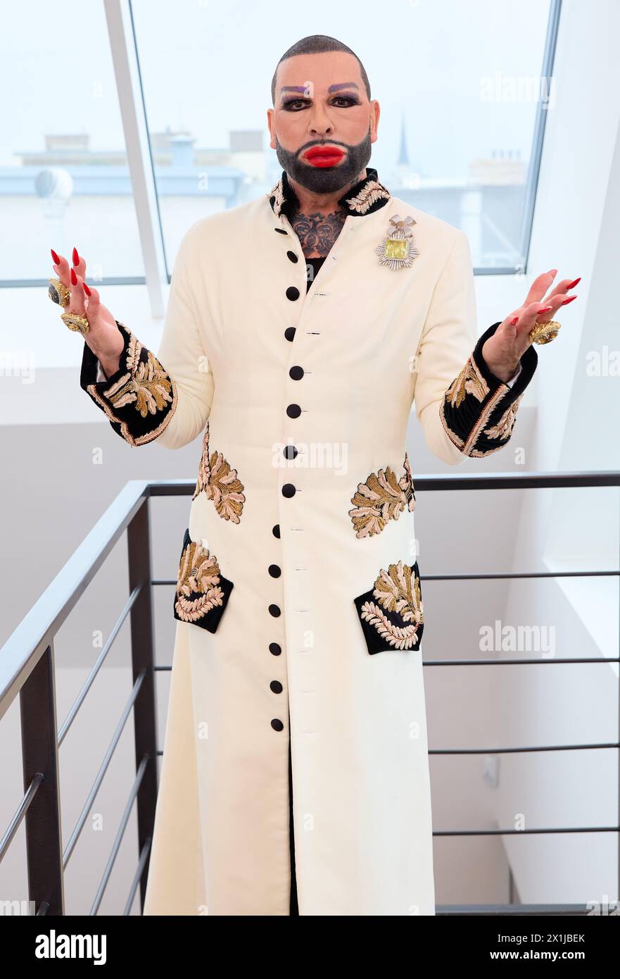 Copyright: Starpix/ Alexander TUMA, German fashion designer Harald ...