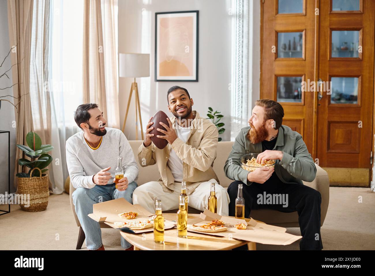 Smiling men around table hi-res stock photography and images - Alamy