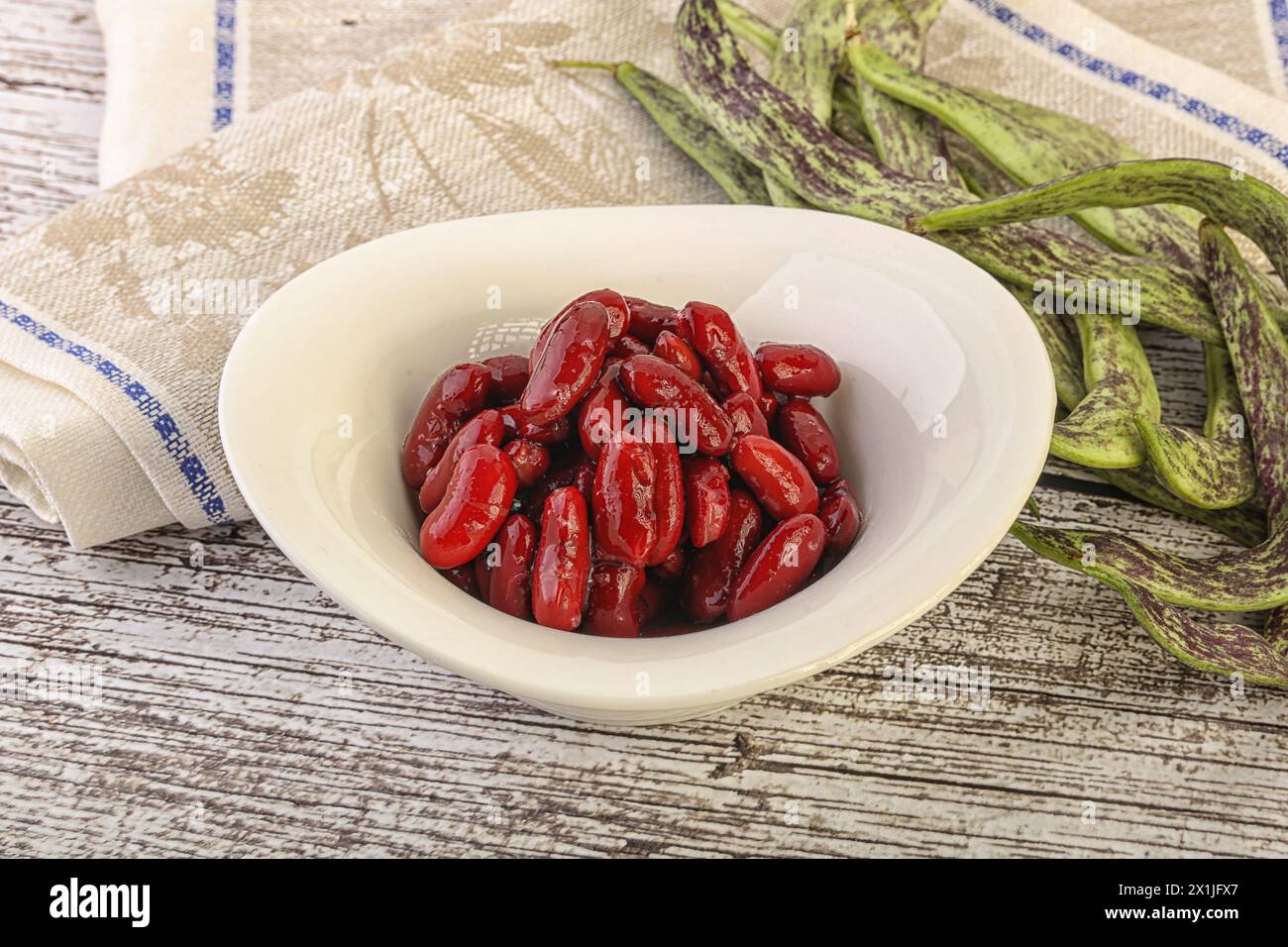 Baked red canned bean snack in the bowl Stock Photo - Alamy