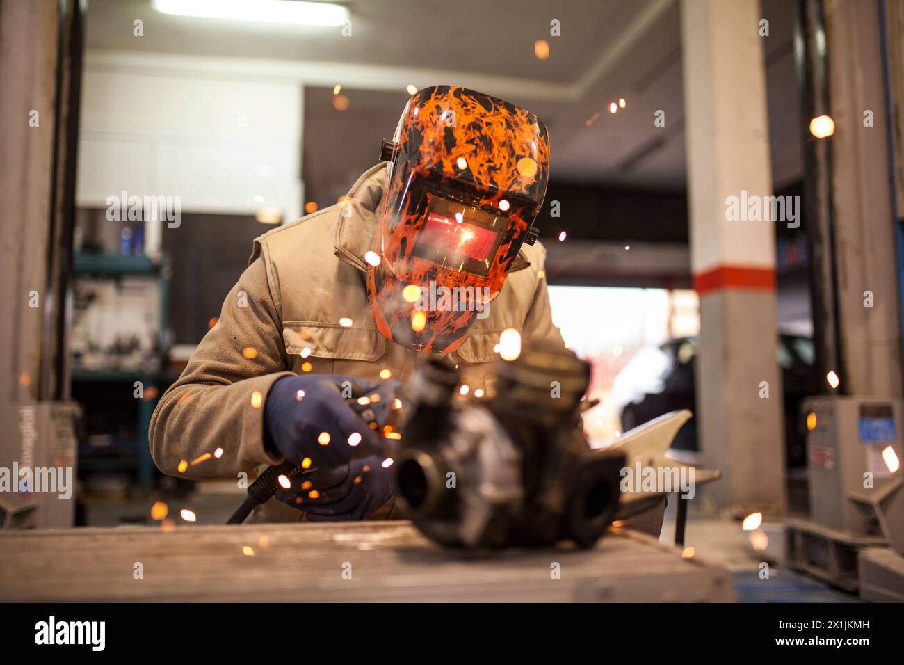 Argon welding machine hi-res stock photography and images - Alamy