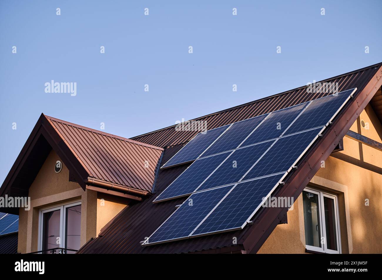 Solar electric panels hi-res stock photography and images - Alamy