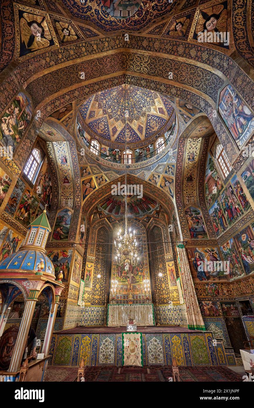 Interior view of the 17th century Holy Savior Cathedral (Vank Cathedral ...