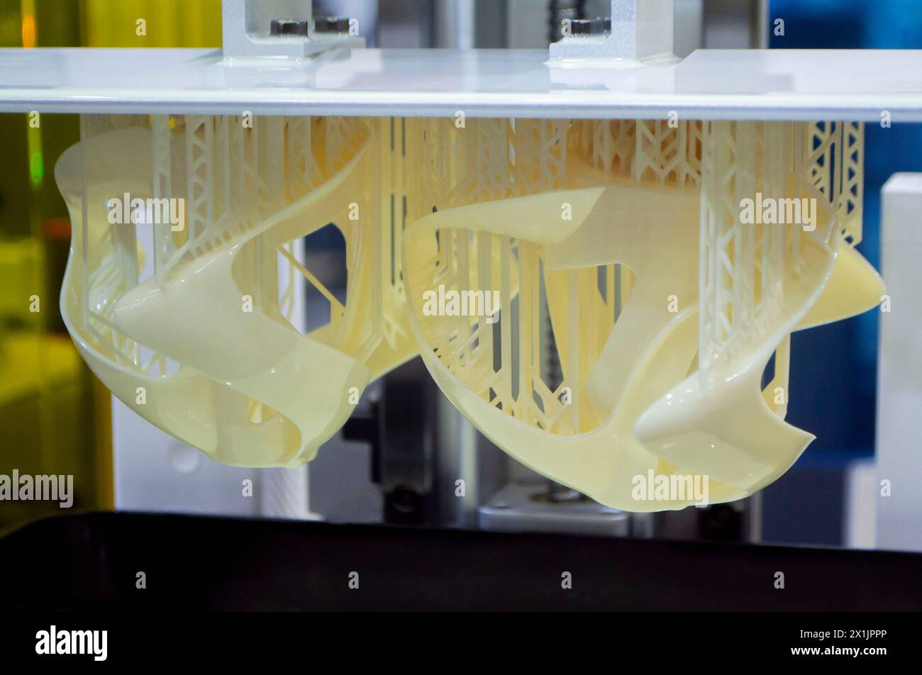Process Sla 3d Printing Process Printing On 3d Printer By Sla Printing