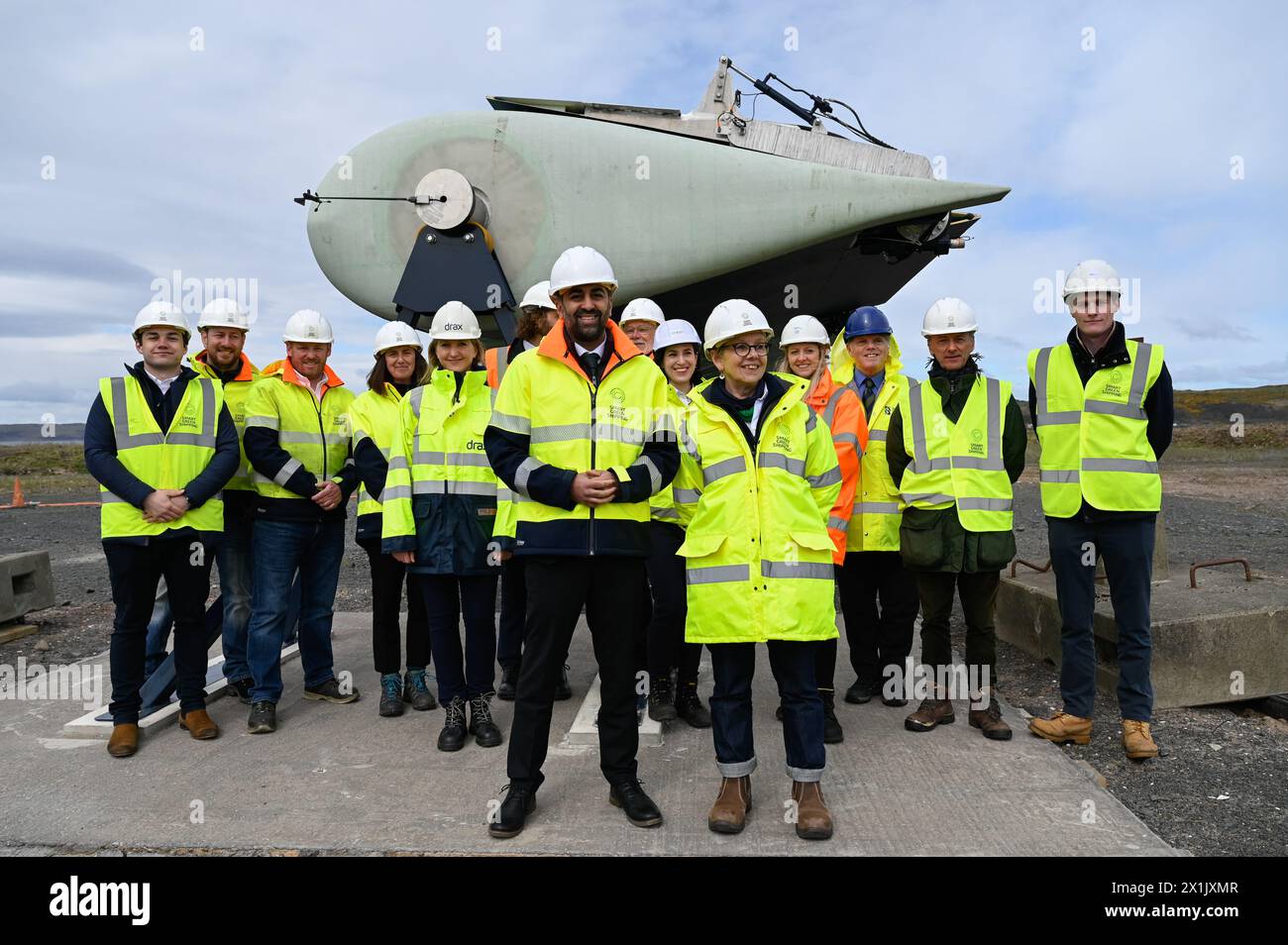 First Minister Humza Yousaf (front left) and Smart Green Shipping CEO ...