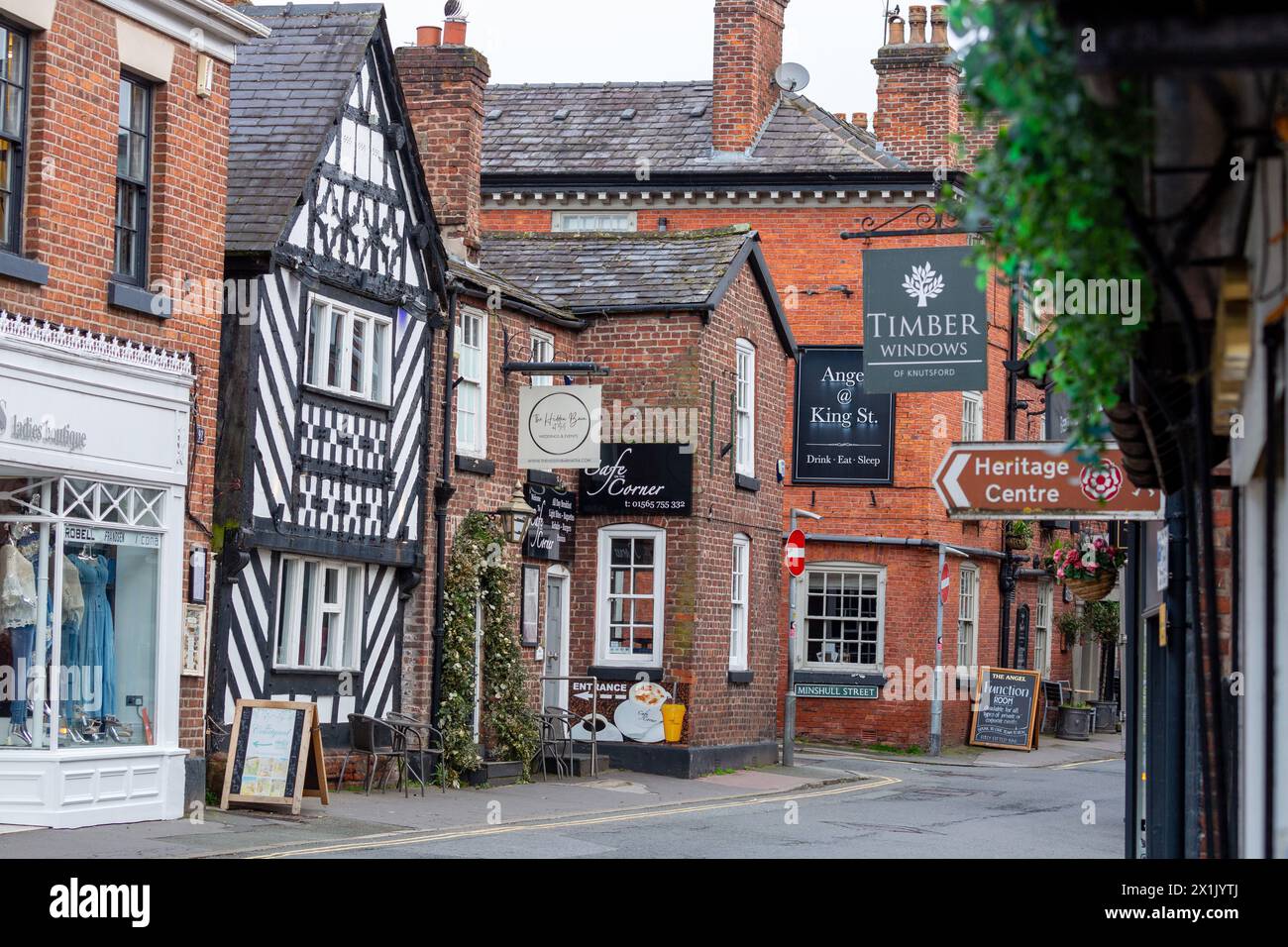 Knutsford cheshire market hi-res stock photography and images - Alamy