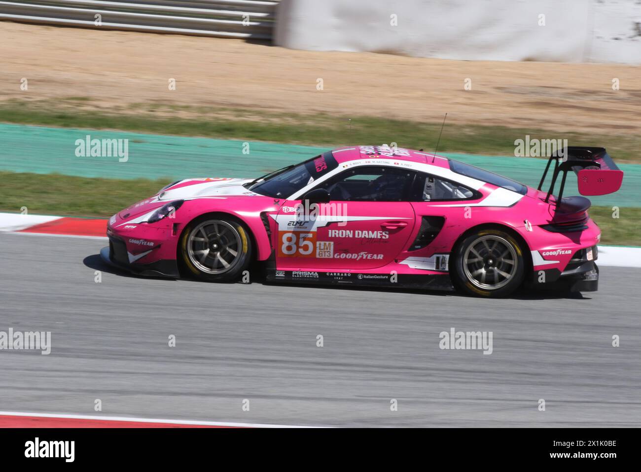 Iron Dames 85 Porsche 911 car in action Barcelona ELMS round 1 2024 ...