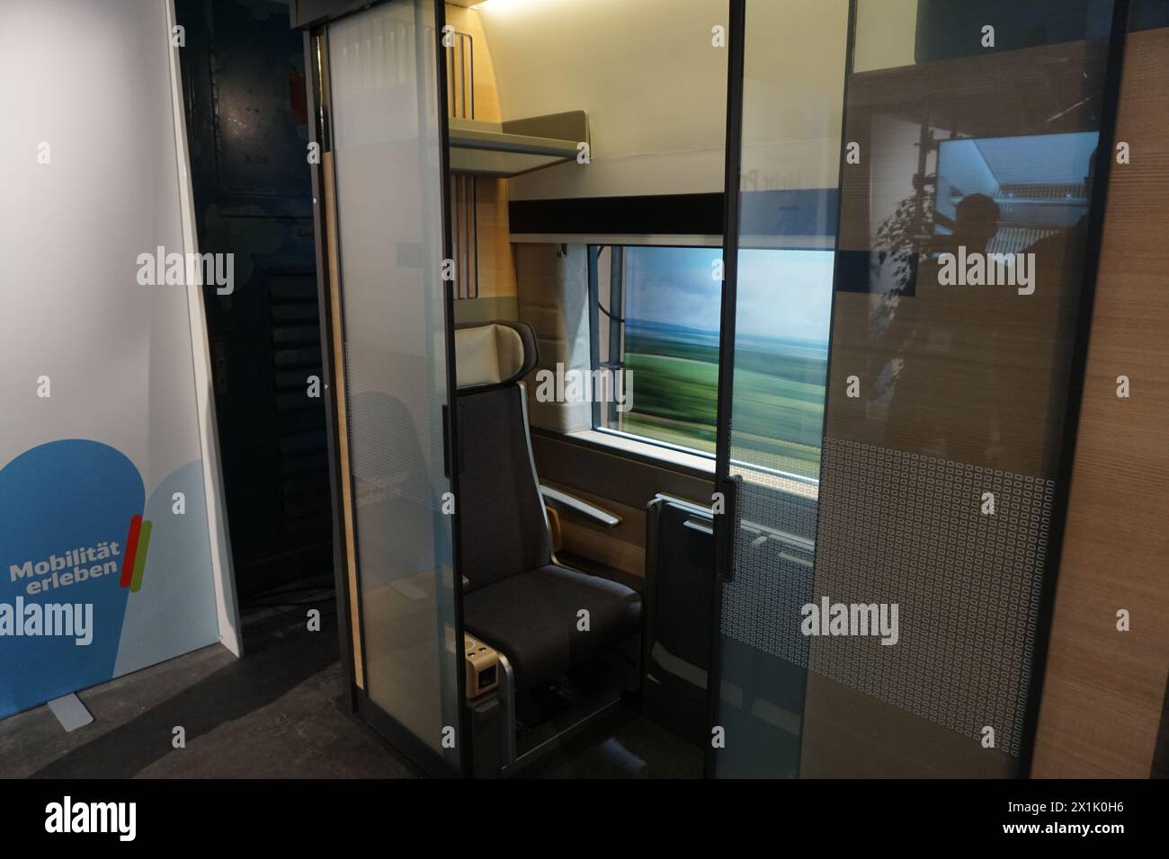 Classic compartments hi-res stock photography and images - Alamy