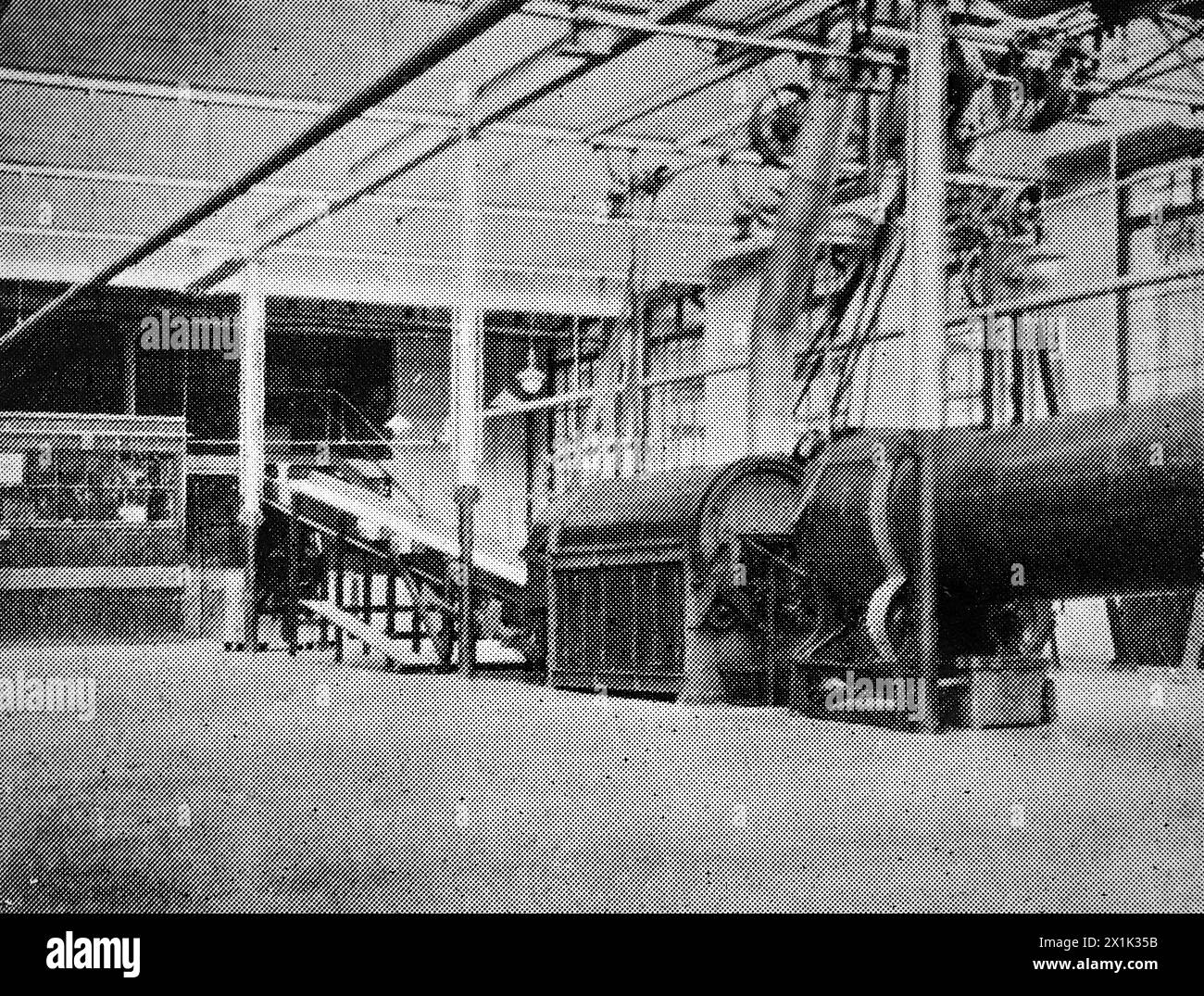 Tobacco products manufacturing hi-res stock photography and images - Alamy