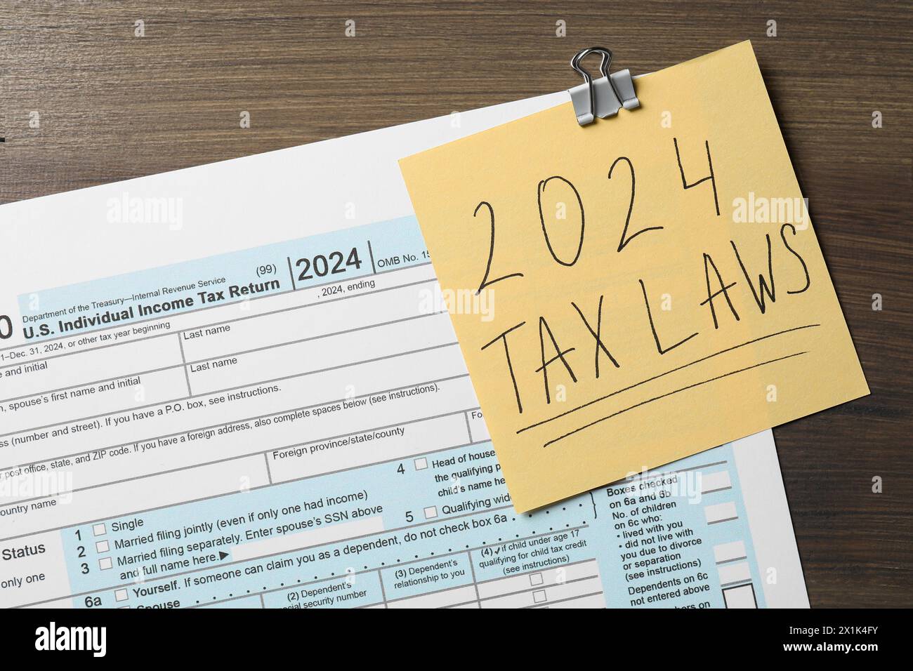 2024 tax hi-res stock photography and images - Alamy