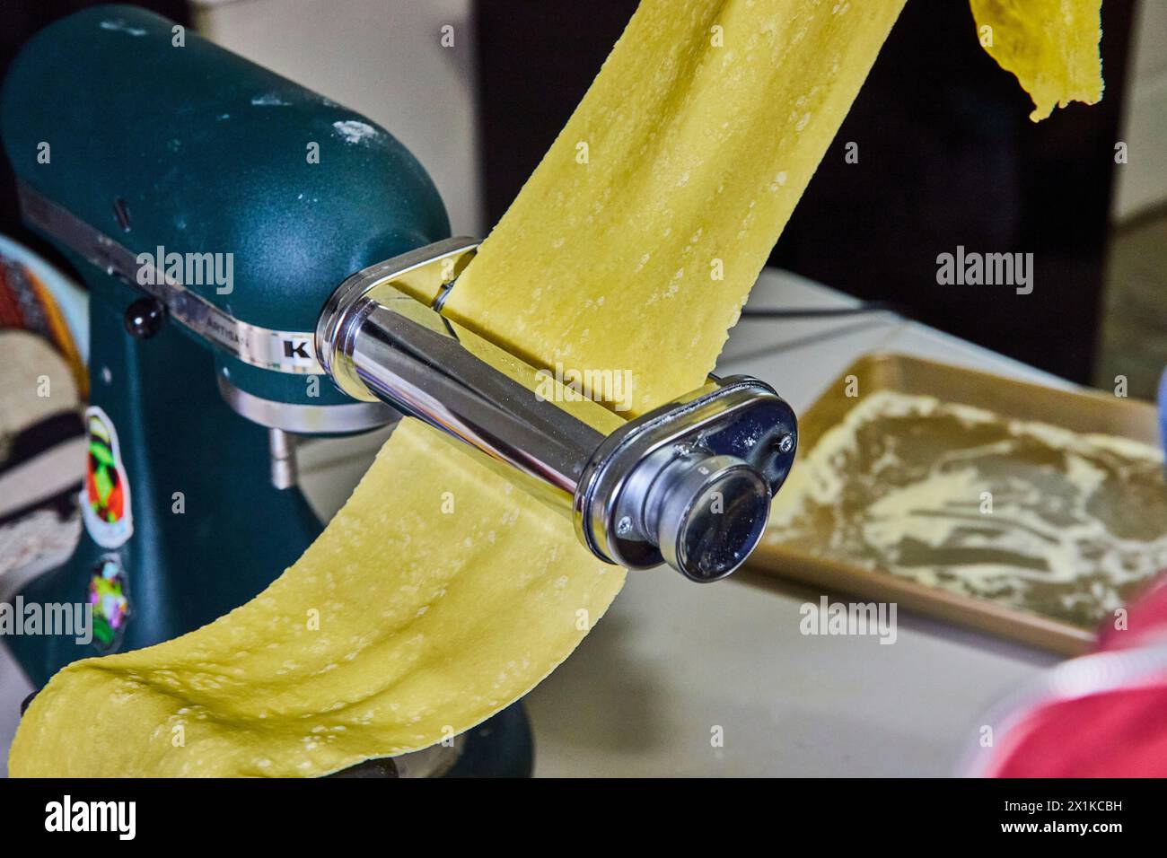Artisanal pasta making process hi-res stock photography and images - Alamy