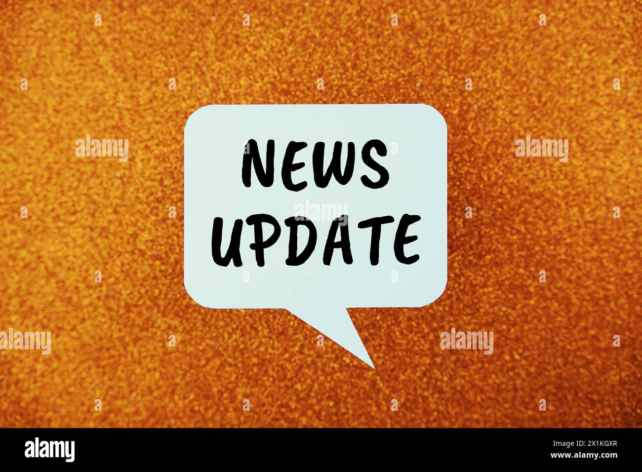 News update text message written on white bubble speech Stock Photo - Alamy