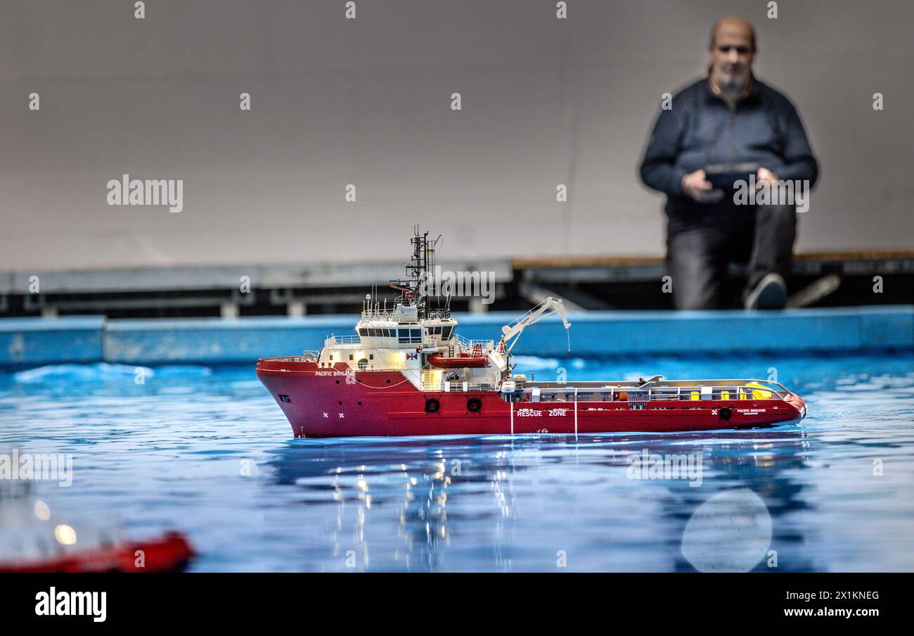 Ship model basin hi-res stock photography and images - Alamy