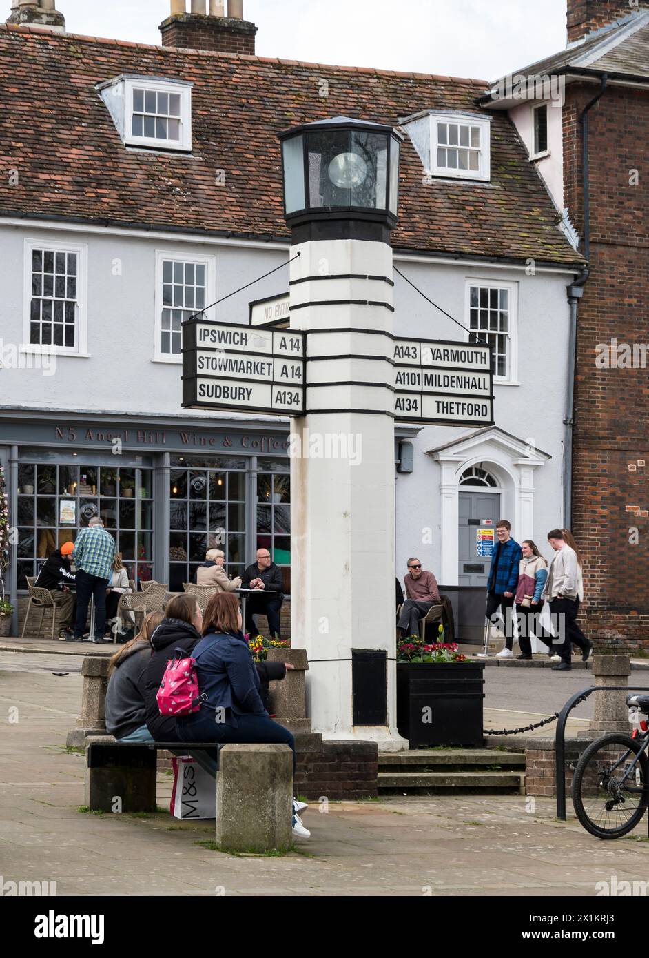 The Pillar of Salt Road Sign, Angel Hill, Bury St Edmunds, Suffolk ...