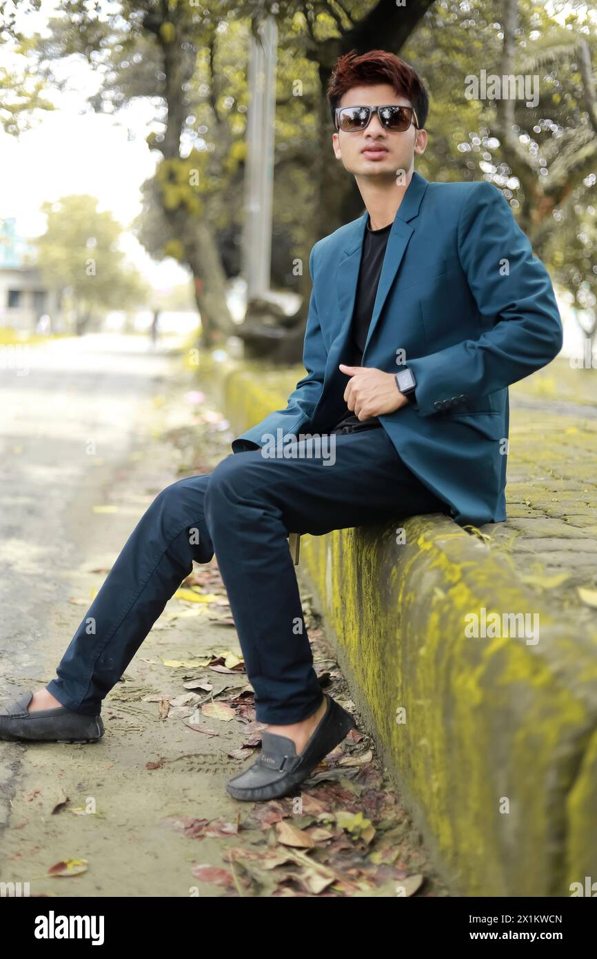 870+ Bangladeshi Celebrity Robiul Islam Pailot & Tiktok Star Images ...