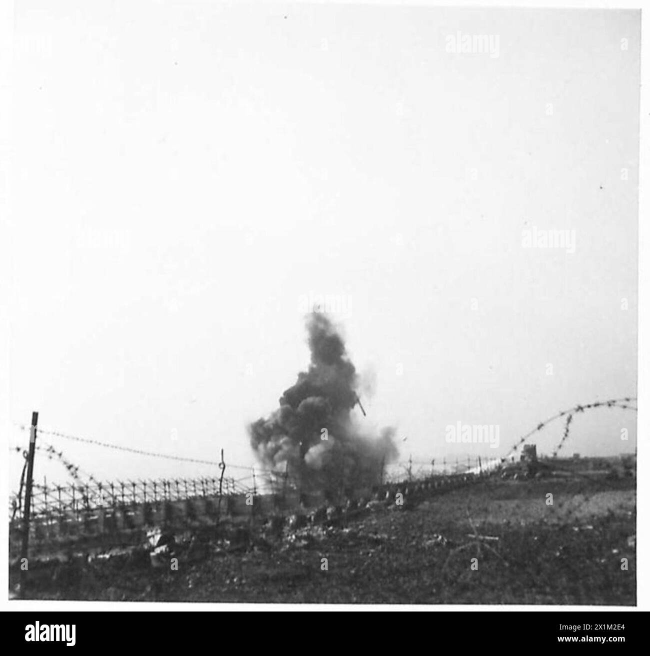 CLEARING OF MINES BY HIGH PRESSURE WATER JET - A mine detonating ... CLEARING OF MINES BY HIGH PRESSURE WATER JET - A mine detonating ...