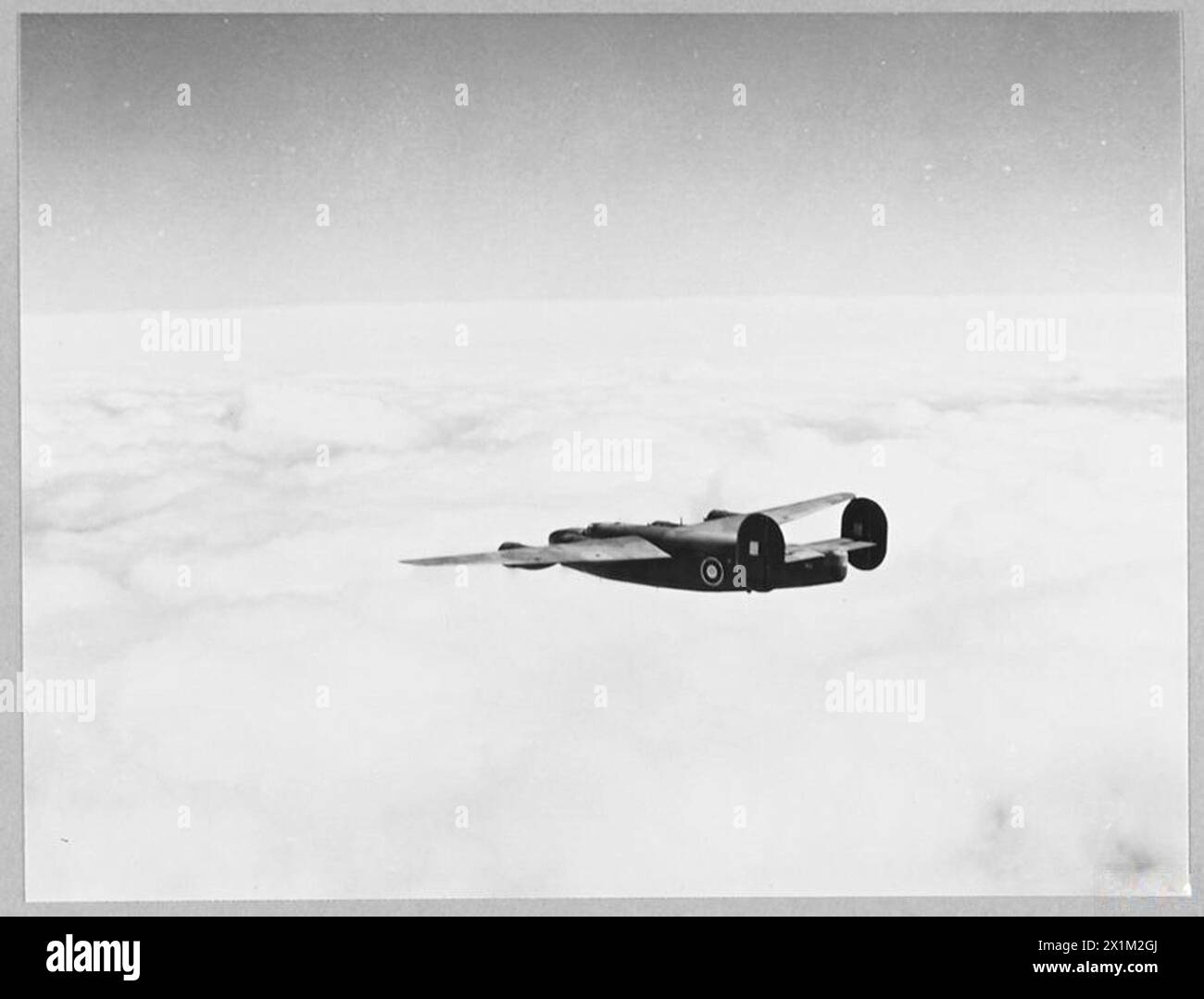 BRITAIN'S CIVIL AIRWAYS AT WAR : For story see CH.14313 - Picture ...