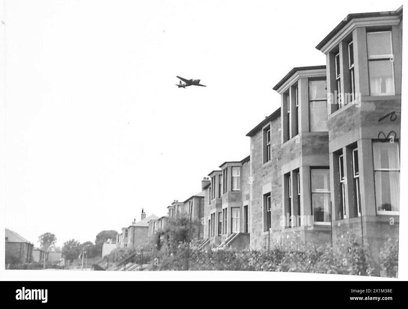 Tank crew 1st battalion hi-res stock photography and images - Alamy