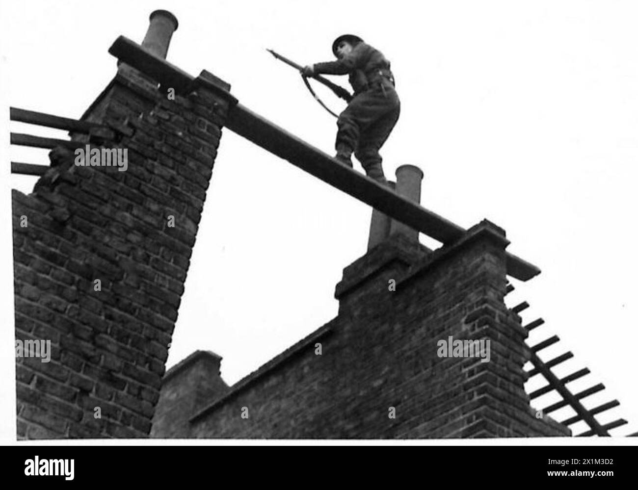 ARMY PHYSICAL TRAINING CORPS PERSONNEL GO THROUGH A TOUGHENING ...