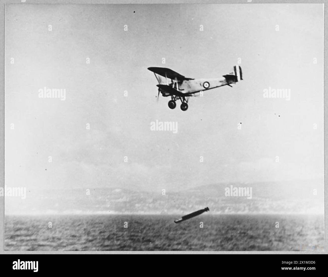 Military personnel conduct exercise hi-res stock photography and images ...