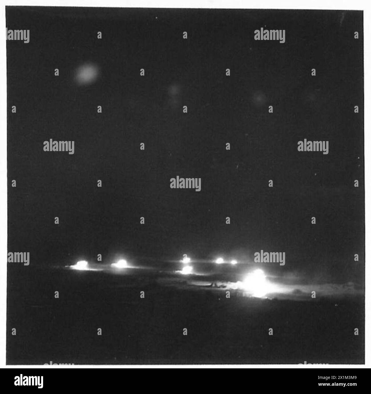 MARETH LINE BATTLE (COASTAL SECTOR) - Gun flashes of the terrific night ...