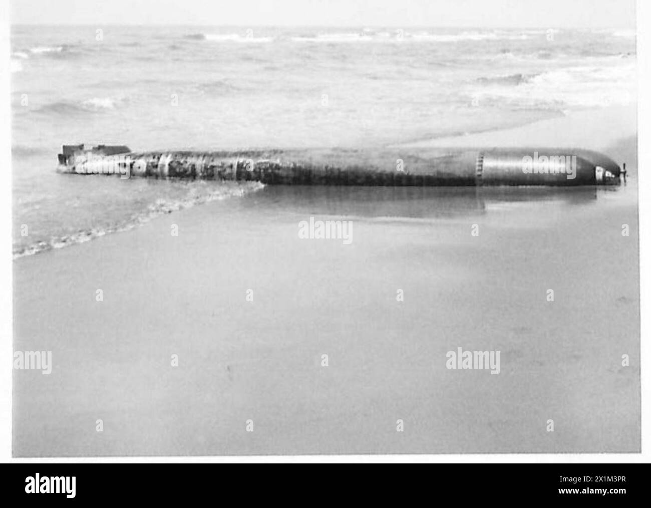 Submarine torpedo release hi-res stock photography and images - Alamy