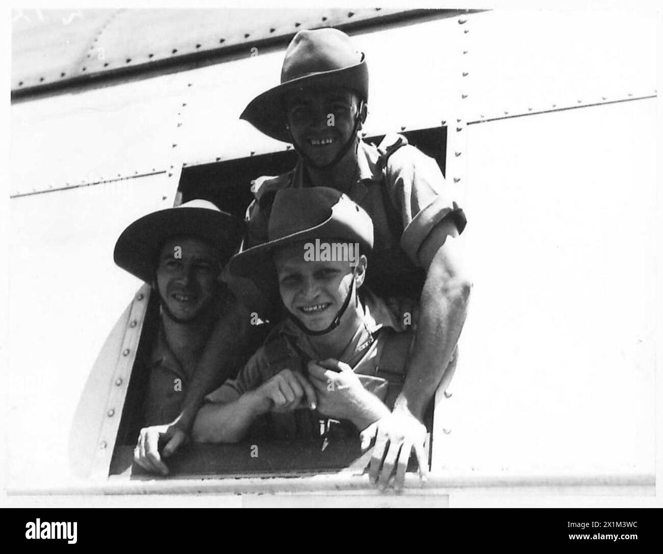 ARRIVAL OF THE FIRST SOUTHERN RHODESIAN FORCES - A very happy trio on ...